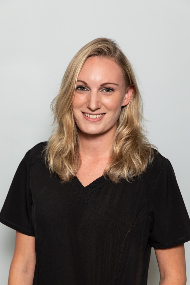 Dr Alexander Rodnick in Livonia, MI 48152